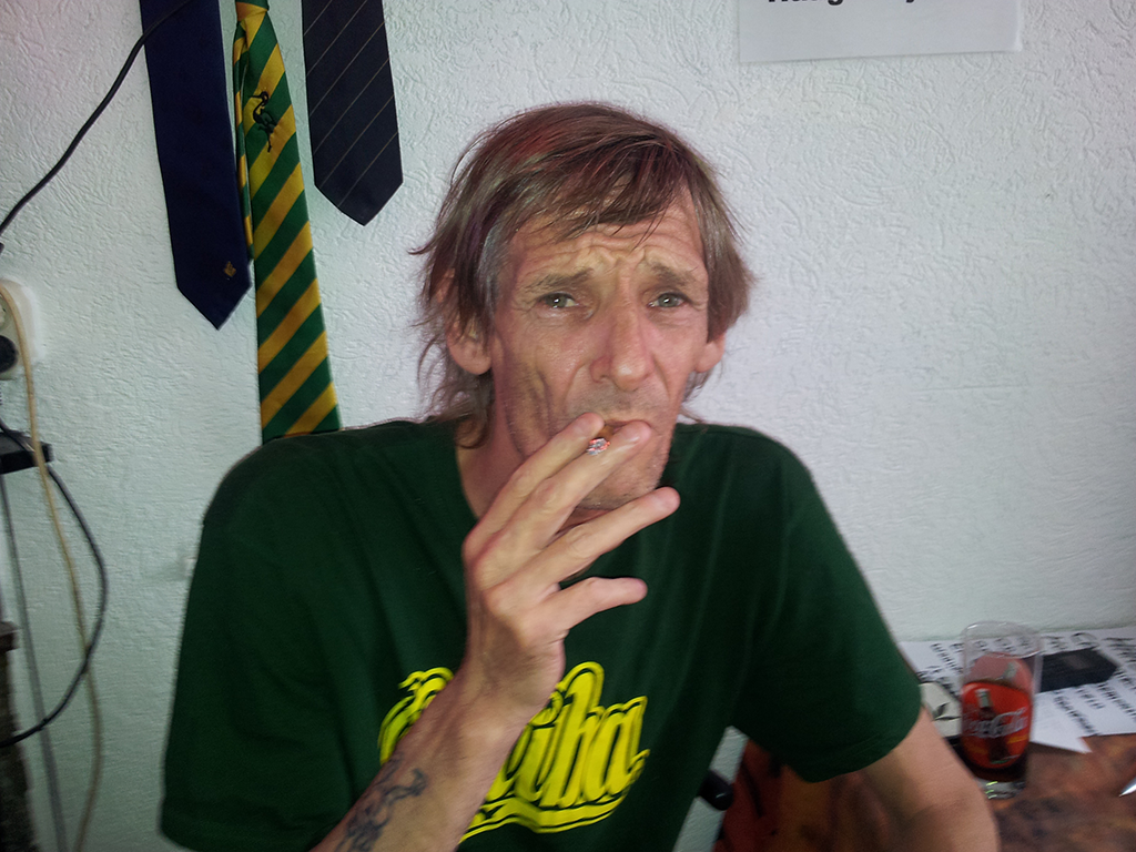 GGHTV: Haagse Sjonnie: Een leven van wiet en voetbal! - Groen Geel Hart